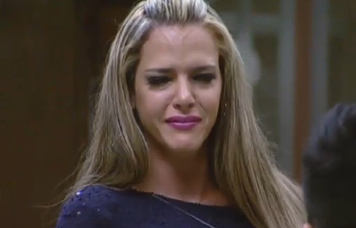 Sozinha e contra todos, Denise Rocha é o furacão que incomoda muita ...