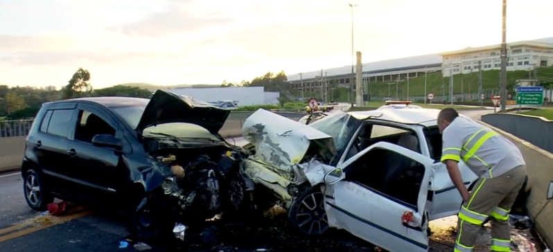 Acidente na Anhanguera deixa um morto e nove feridos | VEJA SÃO PAULO