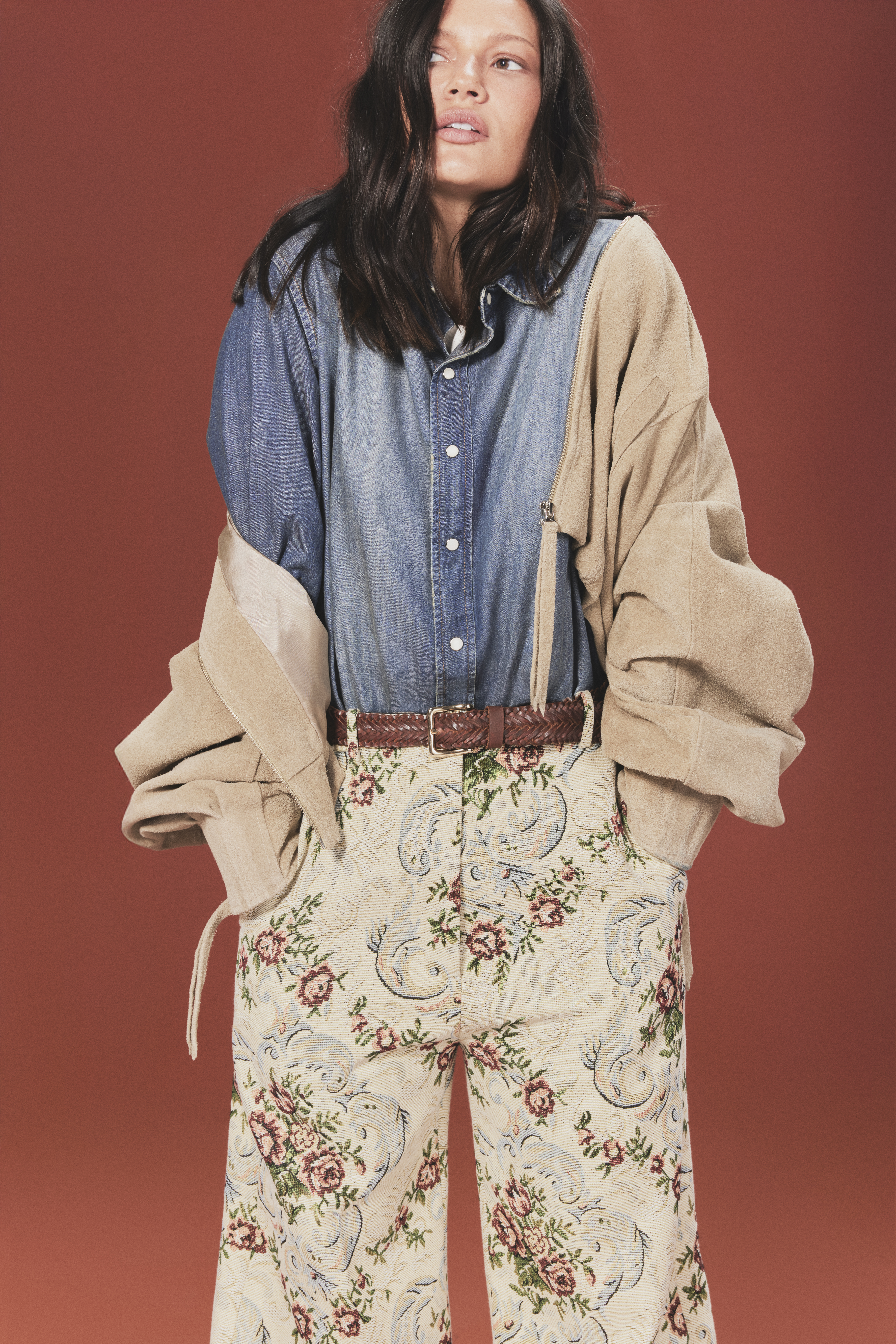 Nati Vozza faz ativação em banca de jornais na Faria Lima | VEJA SÃO PAULO